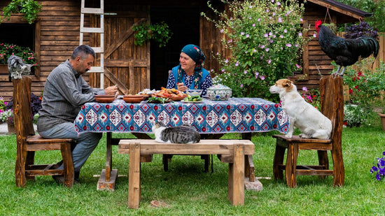 About Us – Country Life Vlog